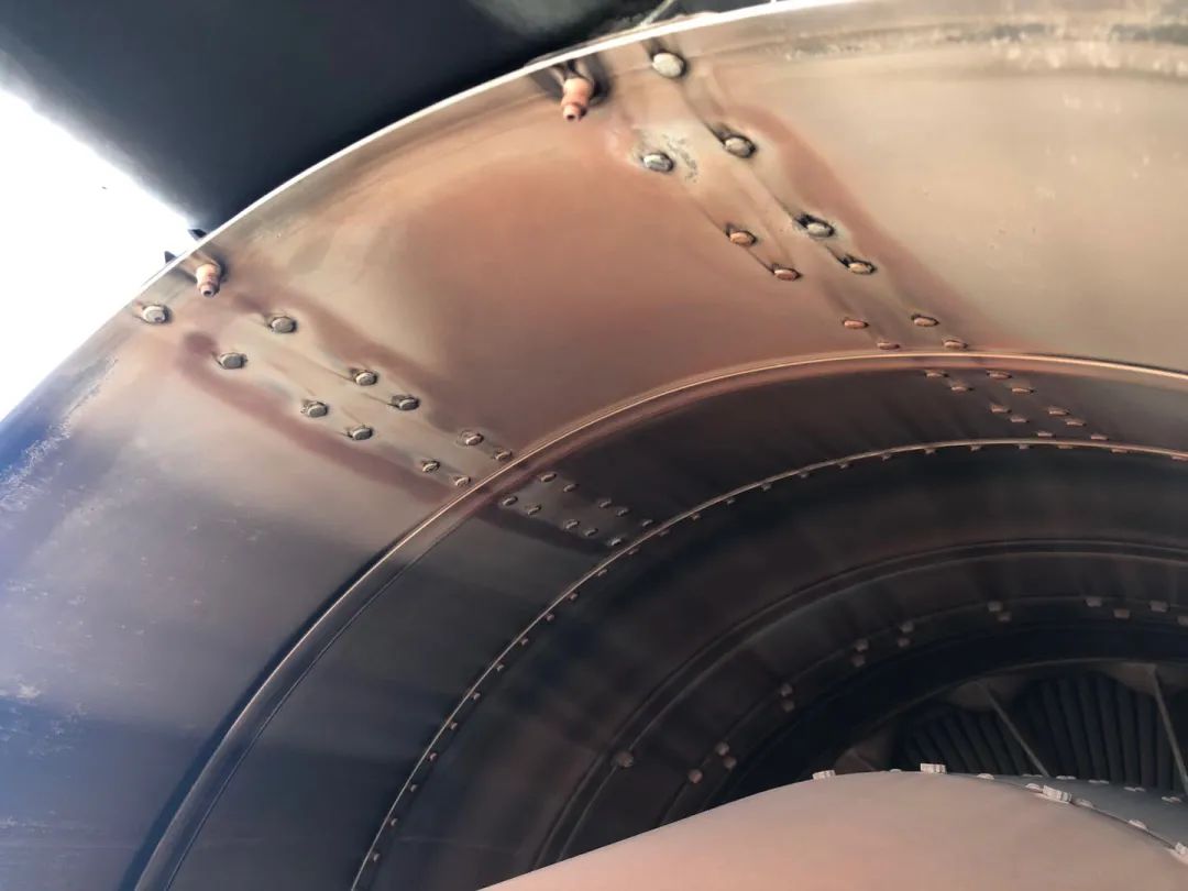 发动机尾喷导流片紧固件松动能放行吗？B737系列机务在线 - 认真、负责、细致 我们秉承的理念