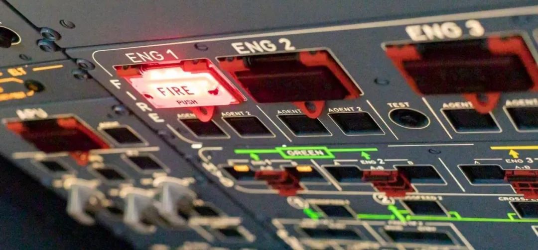 不要推迟执行发动机火警程序A320系列机务在线 - 认真、负责、细致 我们秉承的理念